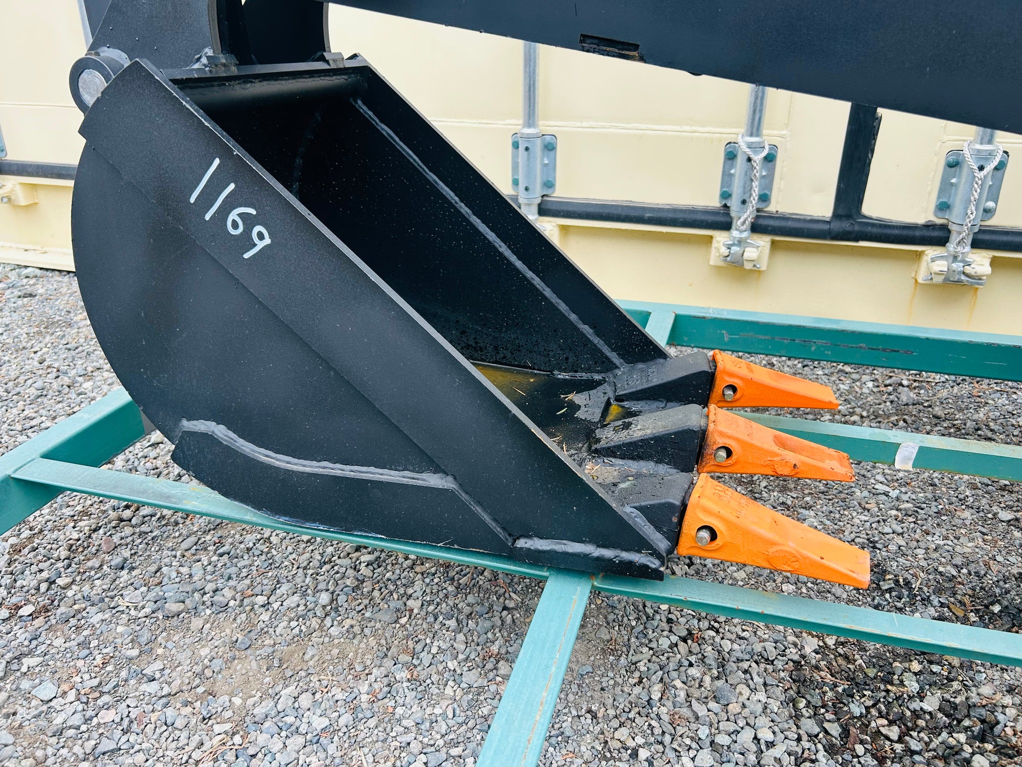 New Backhoe Arm Digging Hydraulic Skid Steer Attachment – Richard’s ...